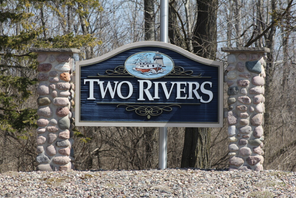 Two Rivers - Fox Cities Magazine
